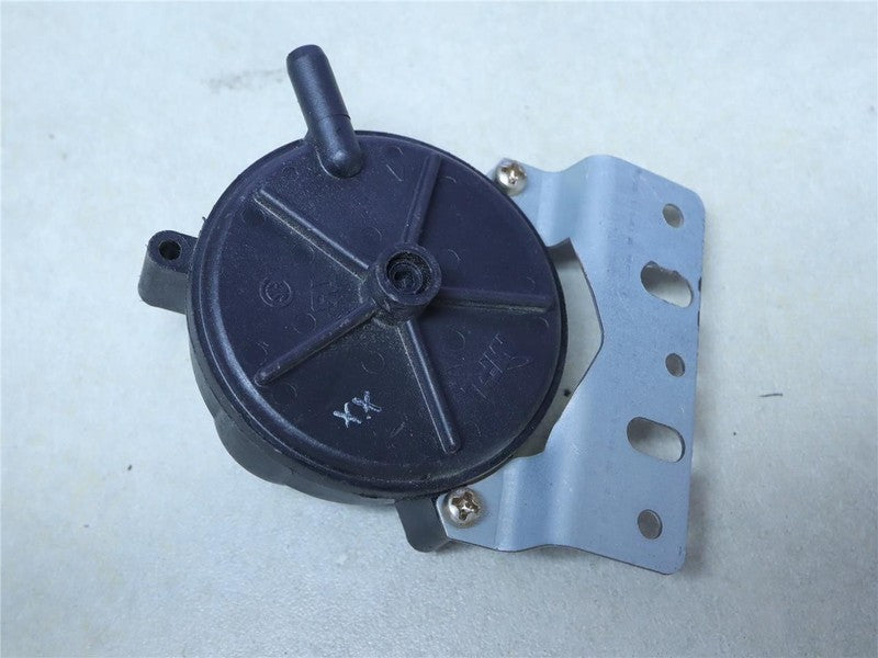GOODMAN 111125-01 Furnace Air Pressure Switch– Willard's HVAC Supply